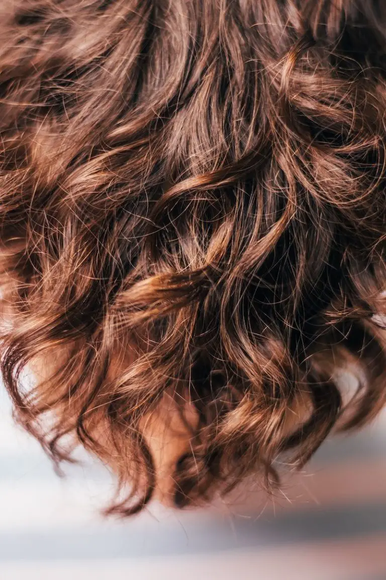 How much hair is needed for a DNA test?
